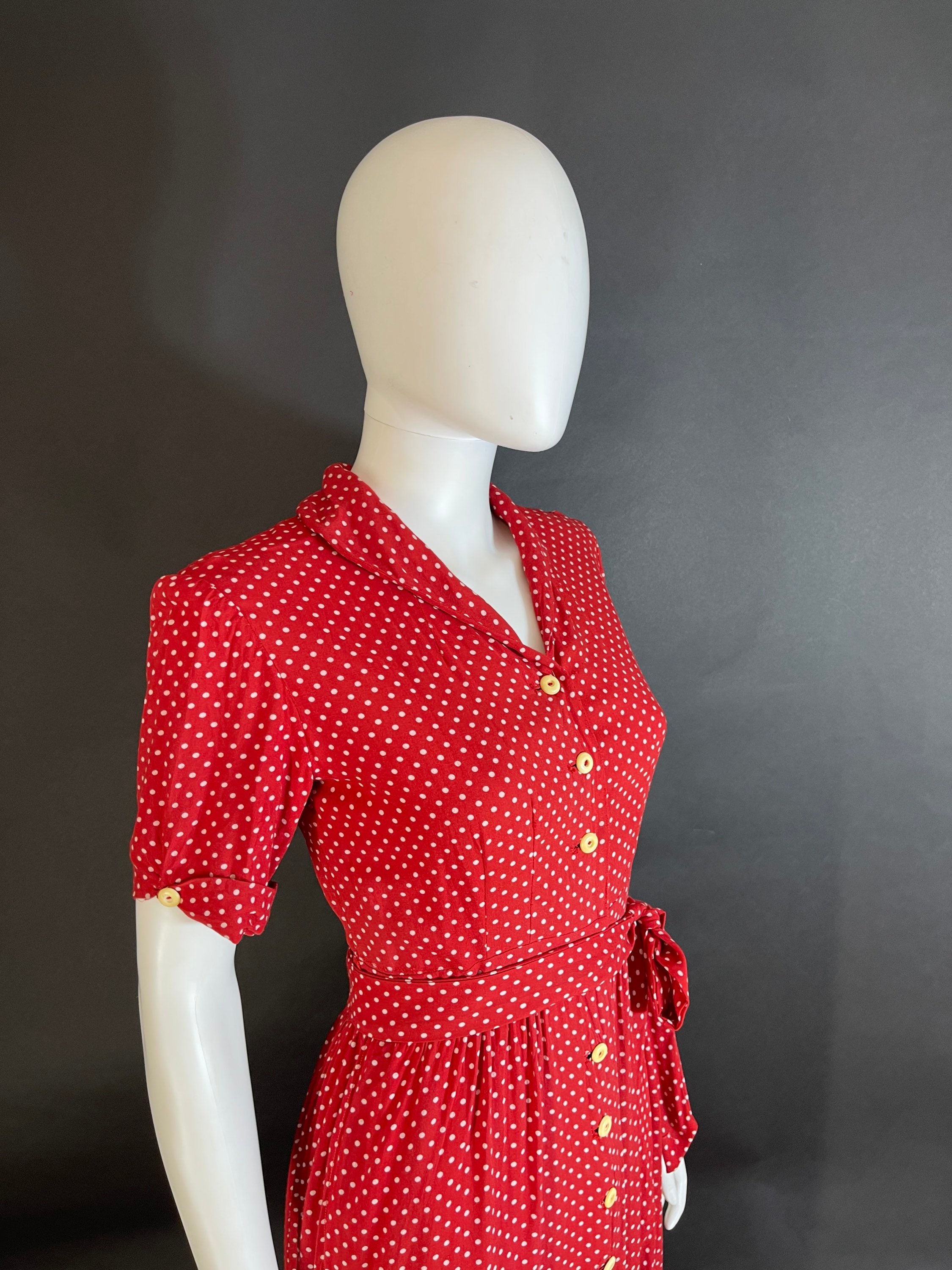 Really Pretty 1940s Day Dress - Etsy