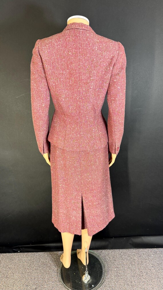 stunning 1940s pink tweed suit - Gem