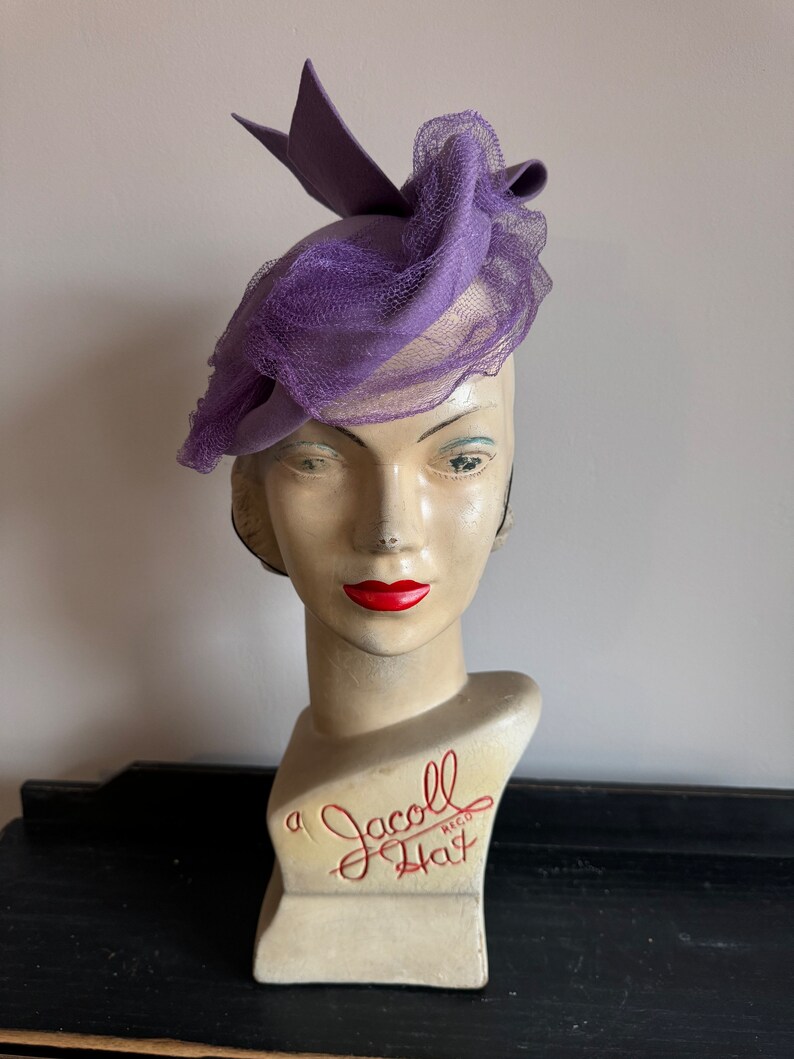 Stunning 1940s Felt Hat in a Rare Colour - Etsy