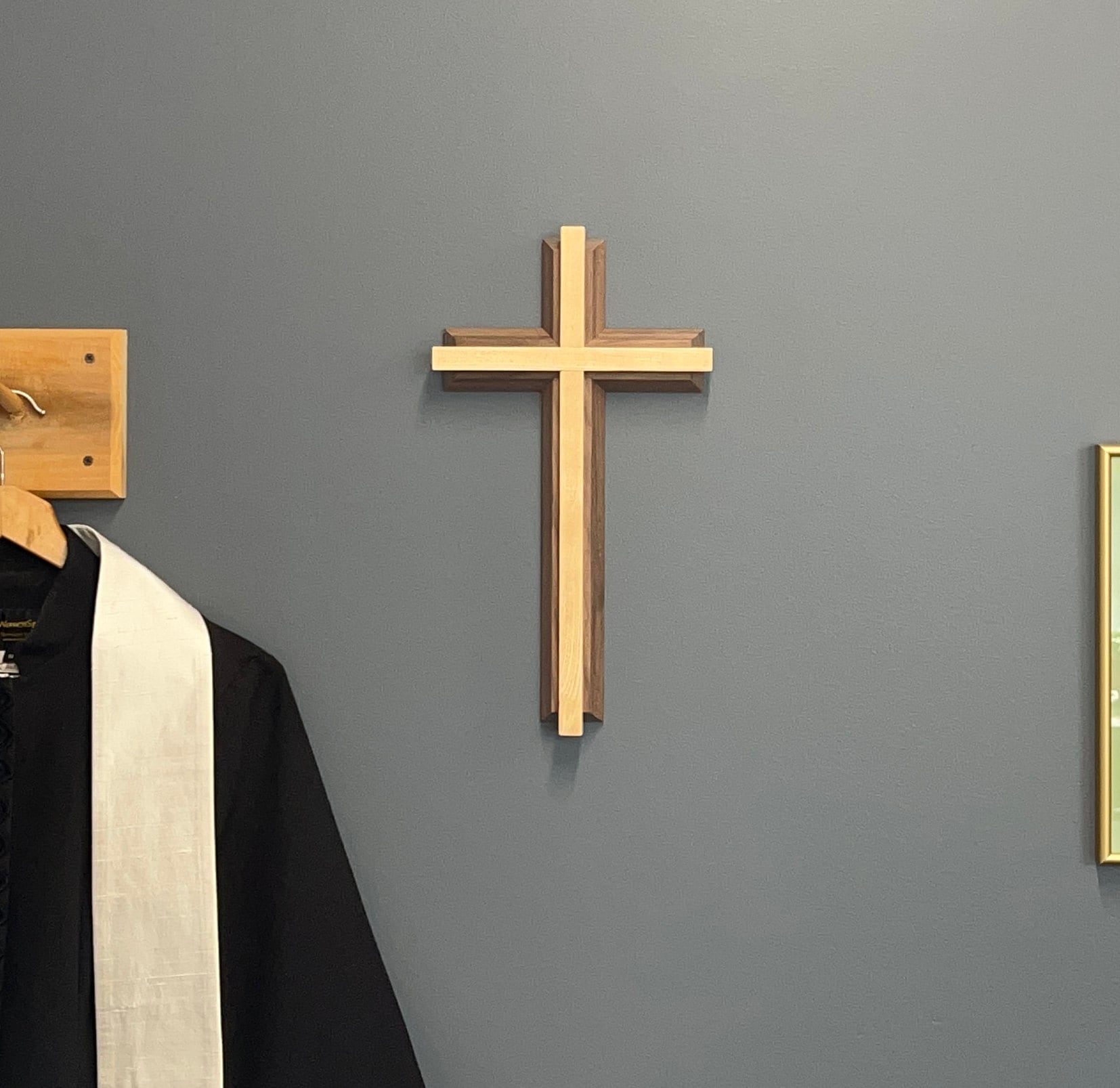 Hand Crafted Ash on Black Walnut Cross, 16 X 10 - Etsy