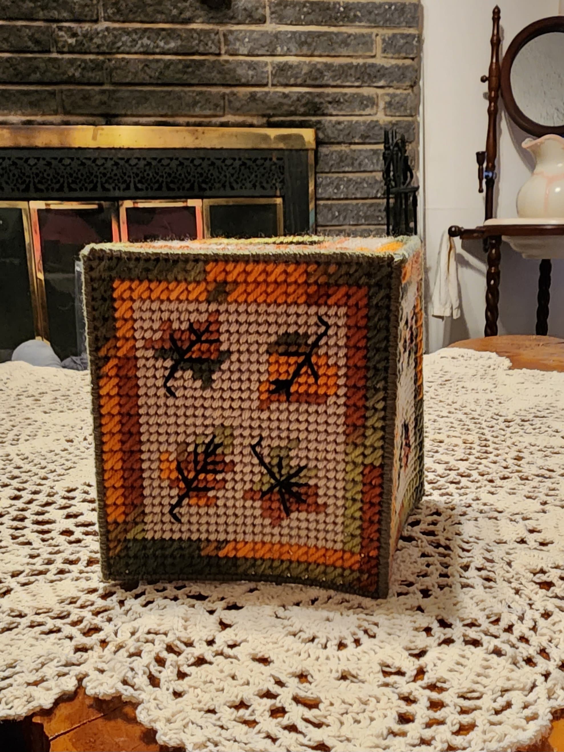 New Handmade Fall Leaves Plastic Canvas Tissue Box Cover this Item is ...