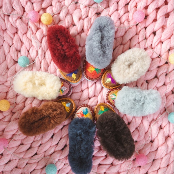 Slippers - Etsy Canada