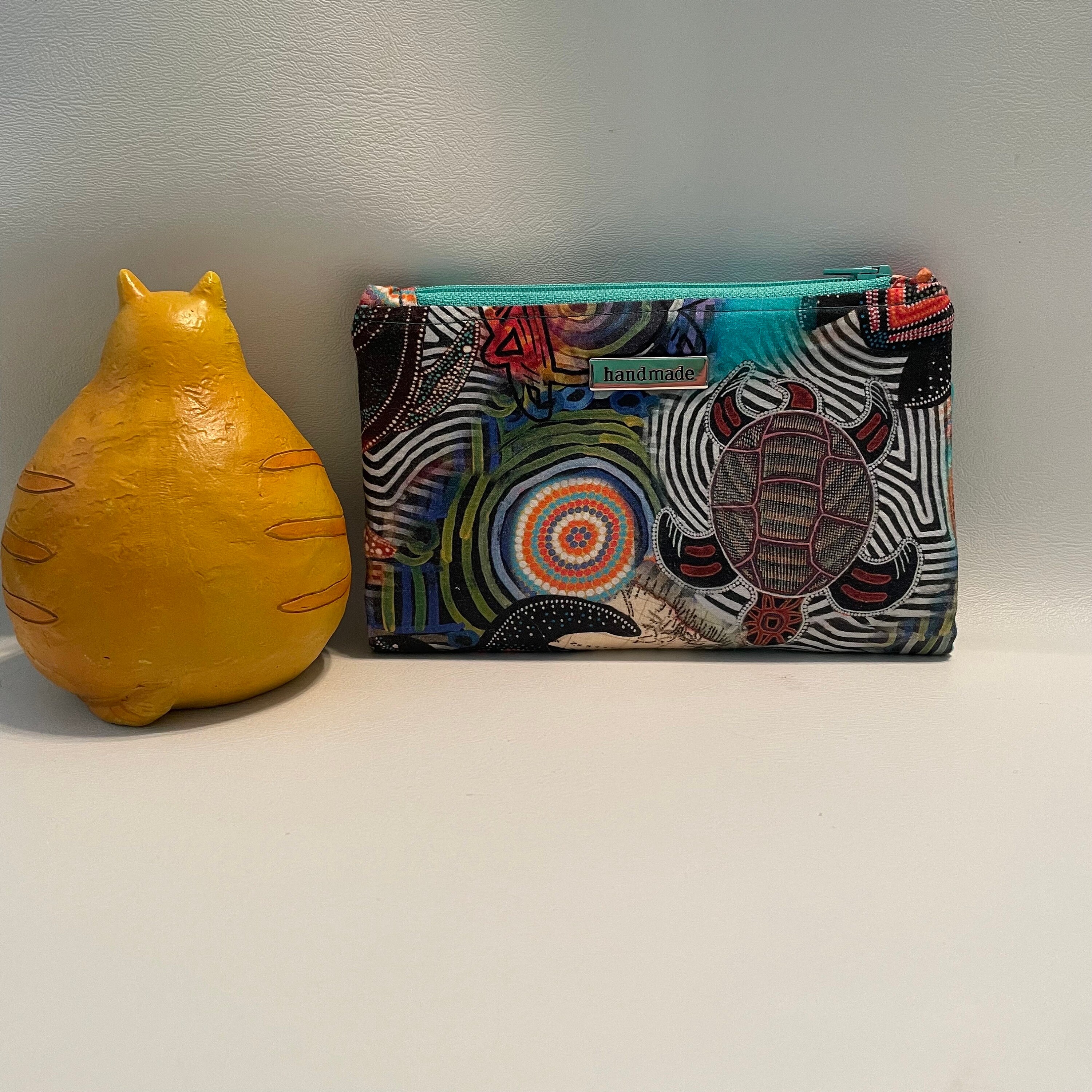 Twistlock Batik Aboriginal Turtle Fabric 'marilyn - Etsy