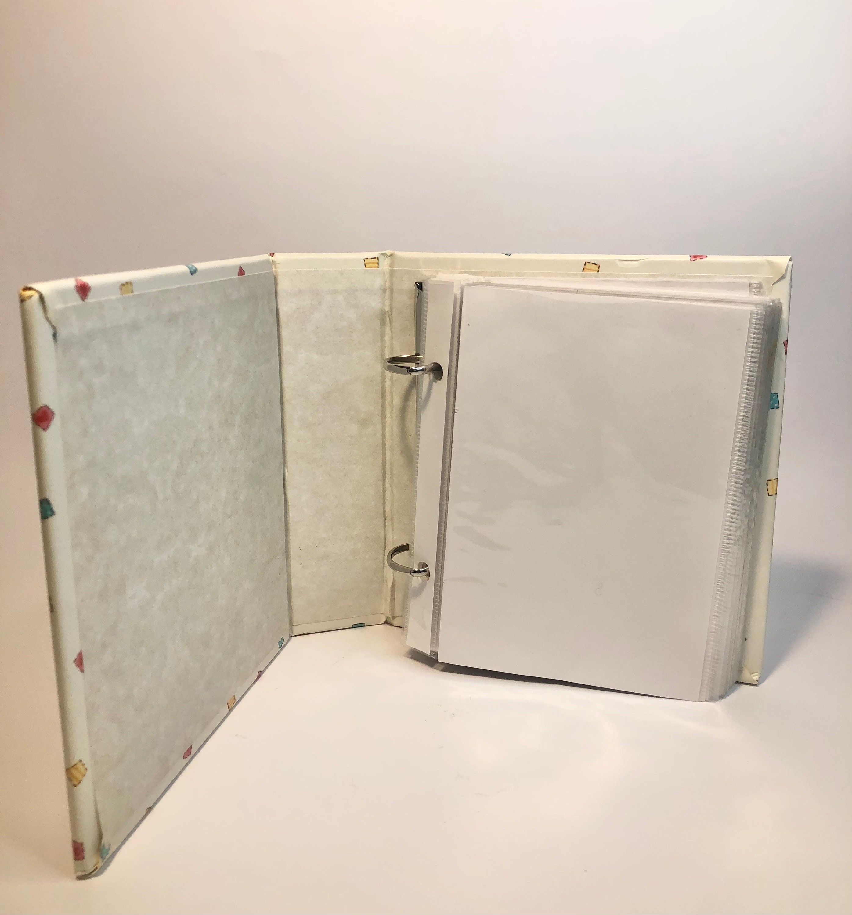 Hey Diddle Diddle, Cat and Fiddle, Cow Jumped Over the Moon Nursey ...