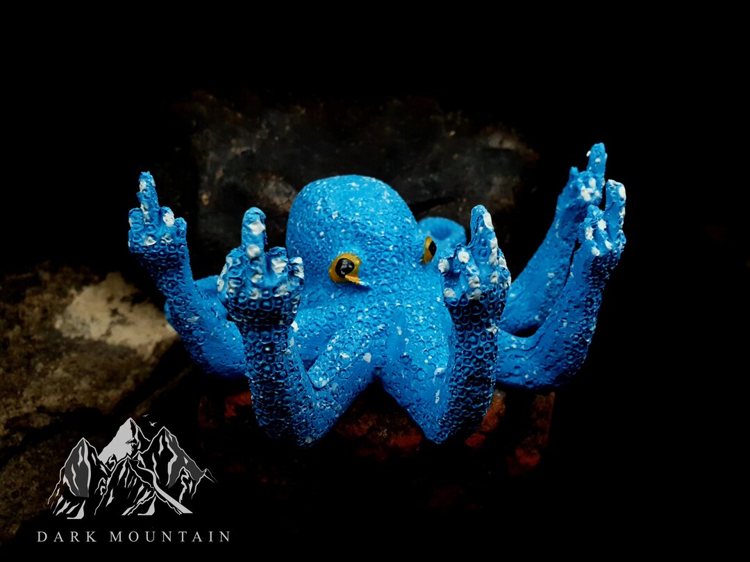 Middle Finger Octopus Statue Desktop Funny Ornament Resin Garden Decor ...