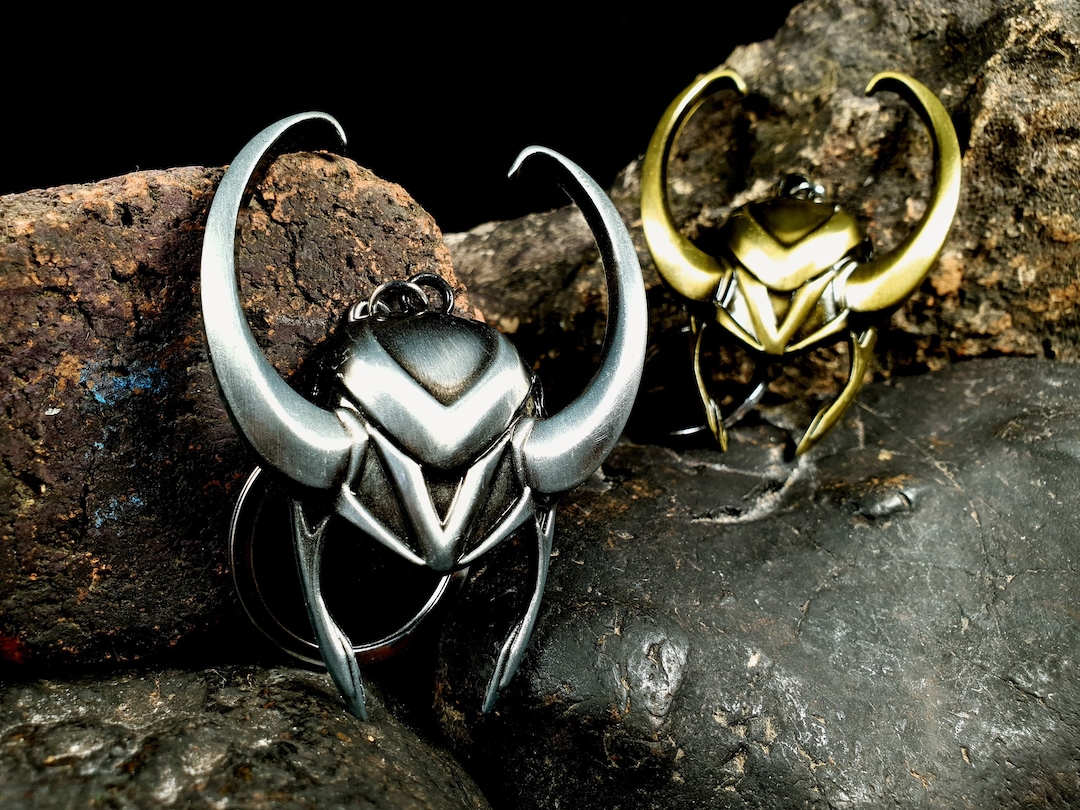 Loki Helmet Keychain / Avengers Horned Helmet Keyring / - Etsy