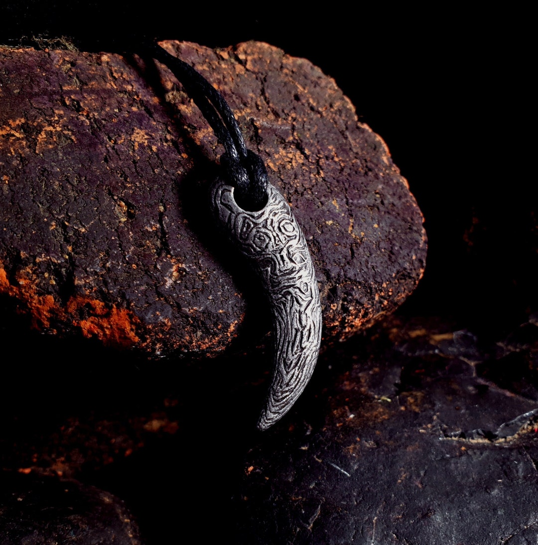 Tribal Wolf Fang Necklace for Man / Viking Wolf Tooth Pendant / Black ...