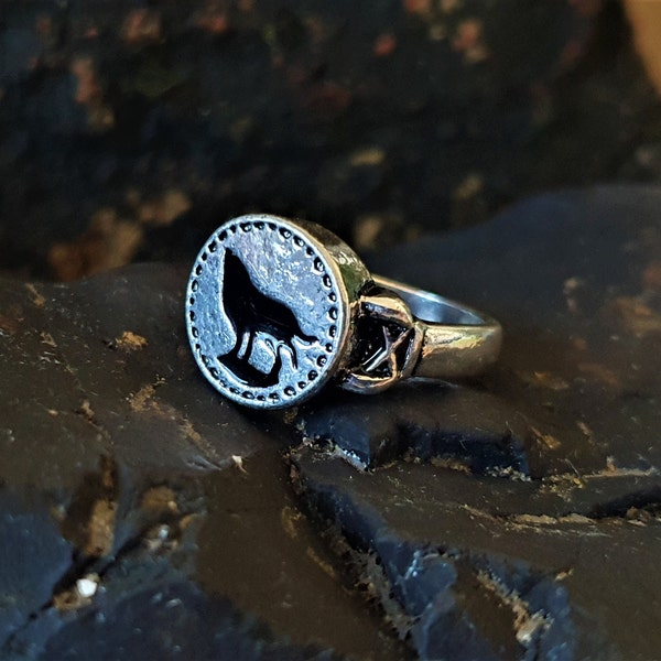 Wolf Ring - Etsy