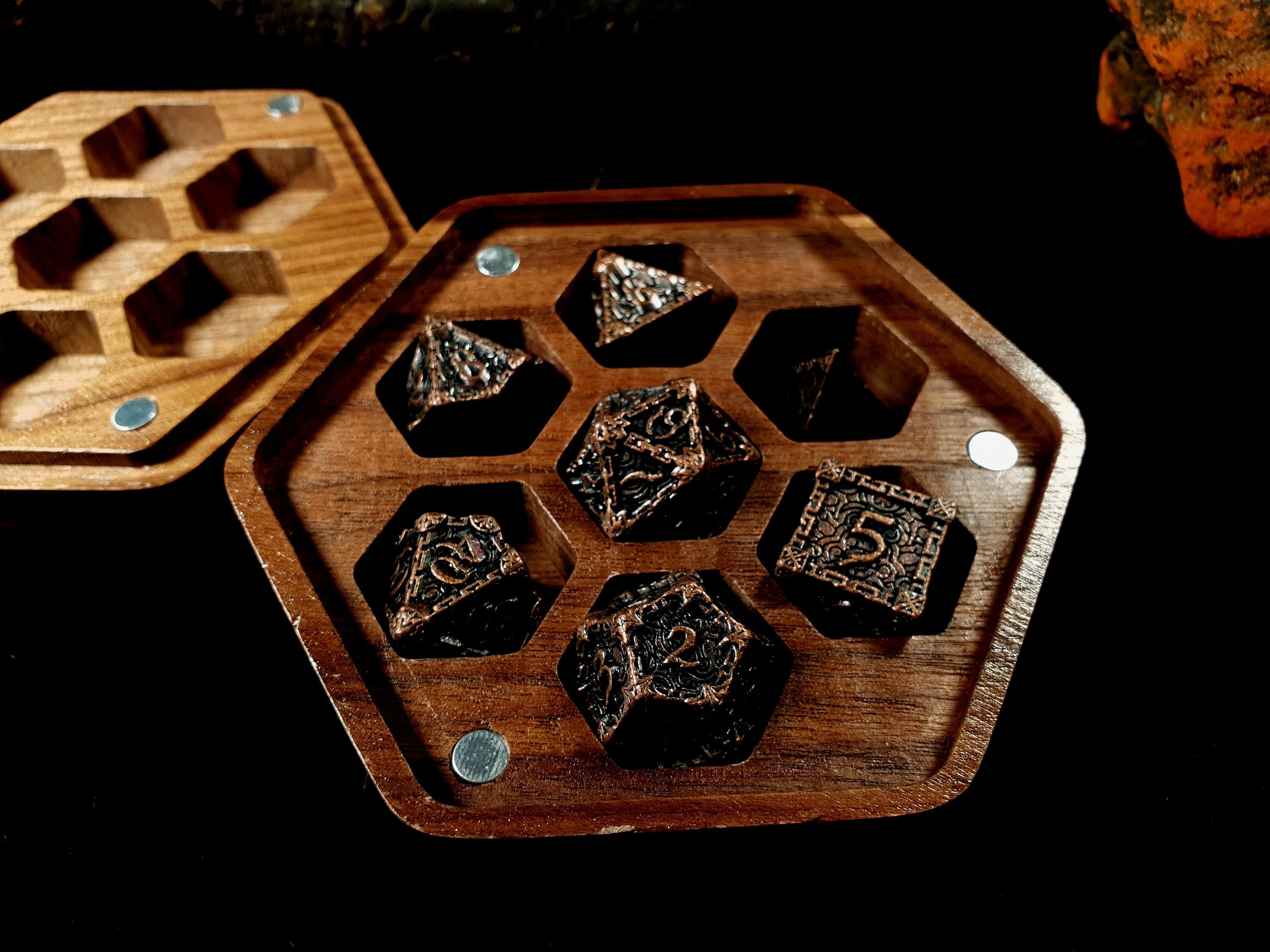 Dnd Würfel Box und Tablett Dungeons And Dragons Würfeltresor - Etsy.de