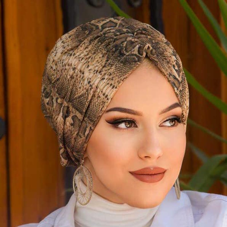 Elegant Buckle Bonnet for Women – Stylish Ready-to-wear Hijab, Soft ...