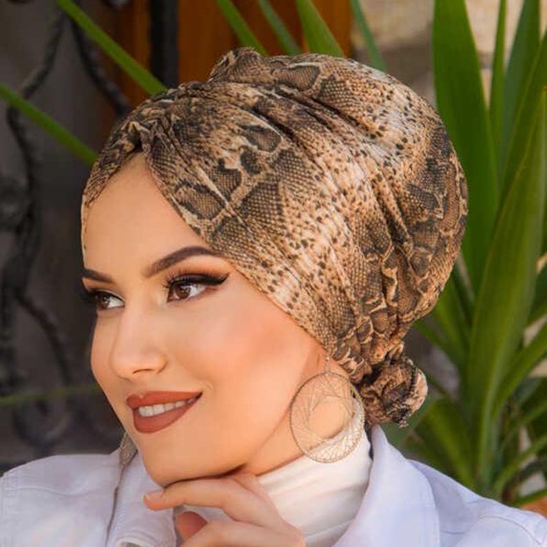 Elegant Buckle Bonnet for Women – Stylish Ready-to-wear Hijab, Soft ...