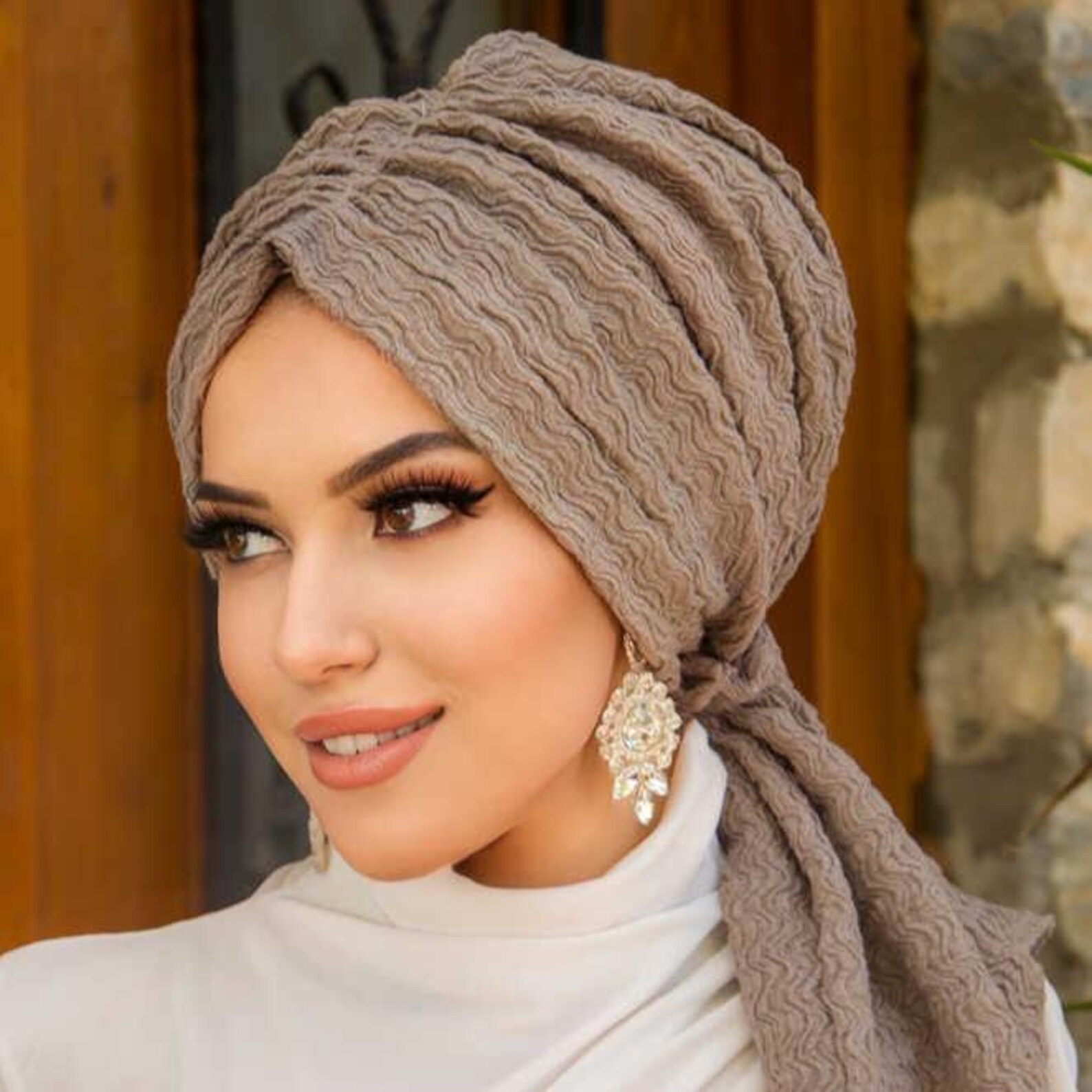 Elegant Buckle Bonnet for Women – Stylish Ready-to-wear Hijab, Soft ...
