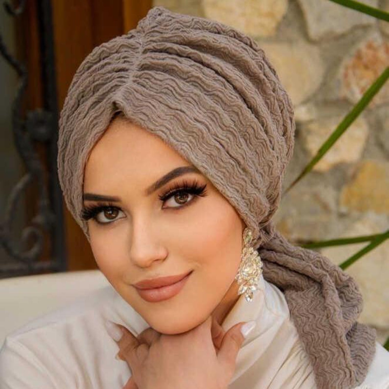 Elegant Buckle Bonnet for Women – Stylish Ready-to-wear Hijab, Soft ...