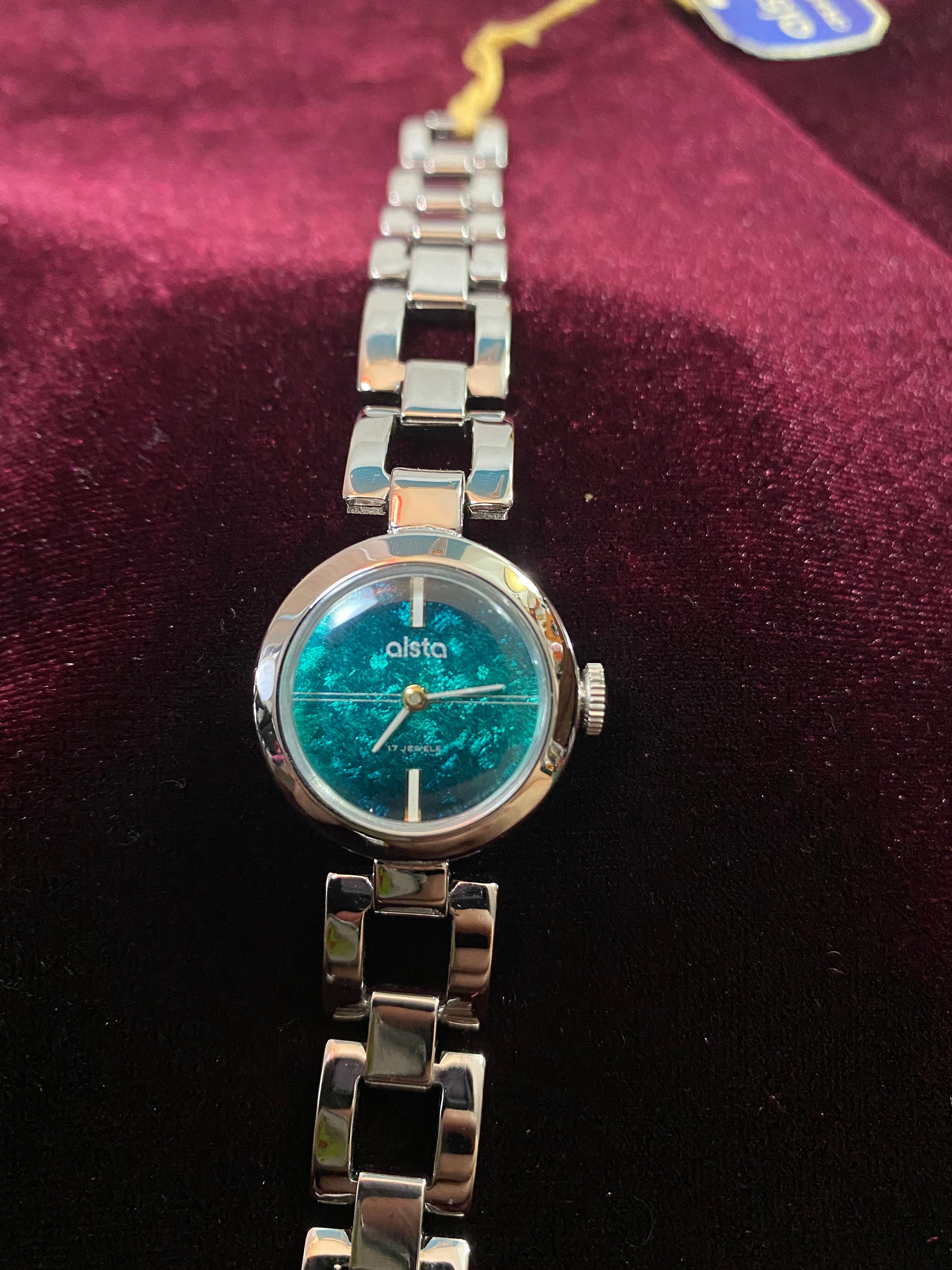 Vintage Alsta Women's Wristwatch - Etsy