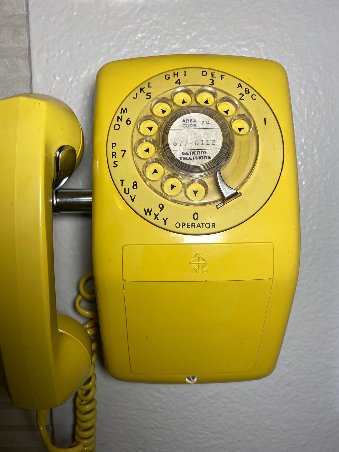 Vintage Automatic Electric Type 90 Rotary Phone in Bright Yellow - Etsy
