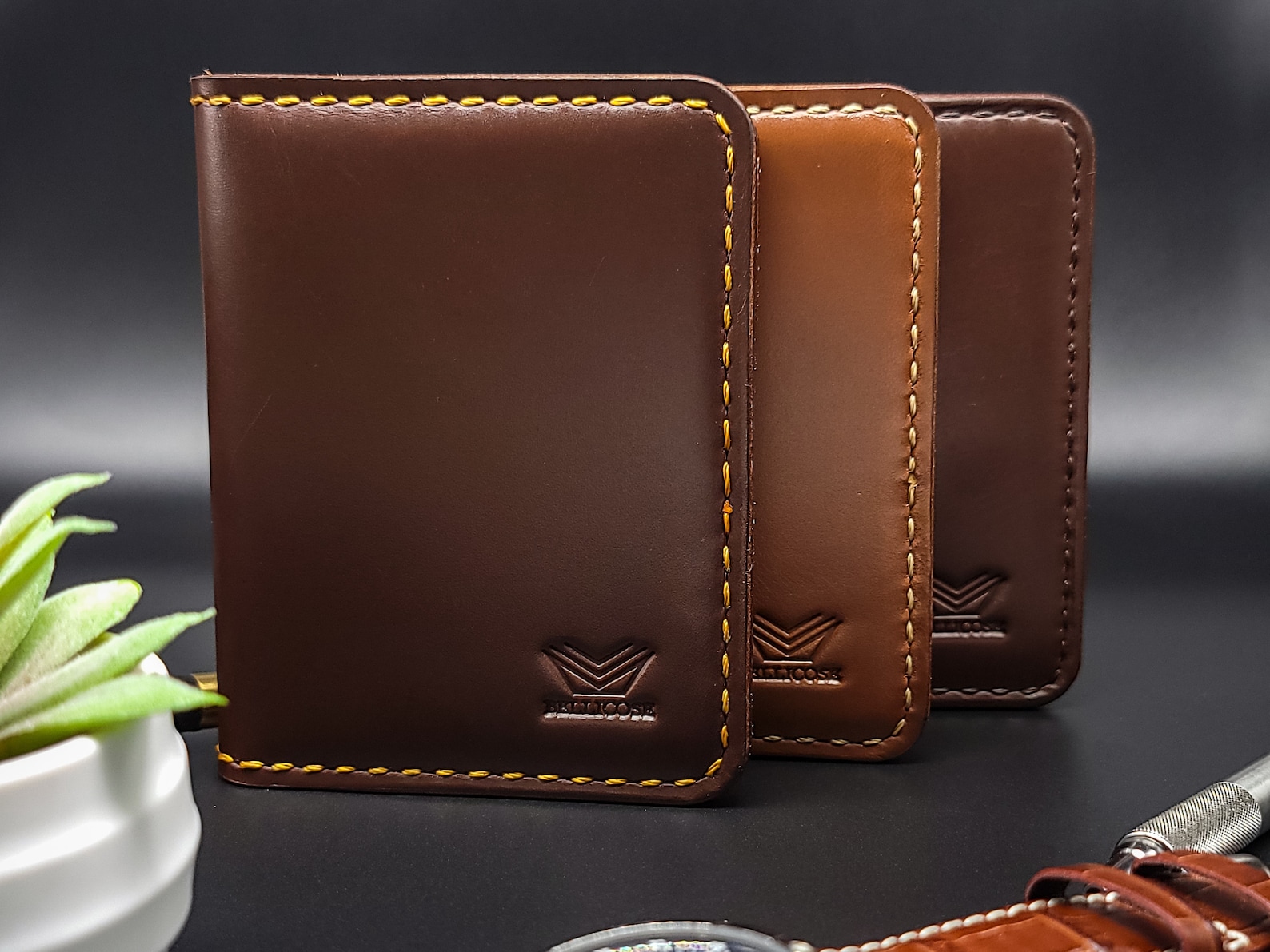 Personalized Men's Full Grain Leather Wallet, Classic Bifold Wallet for ...