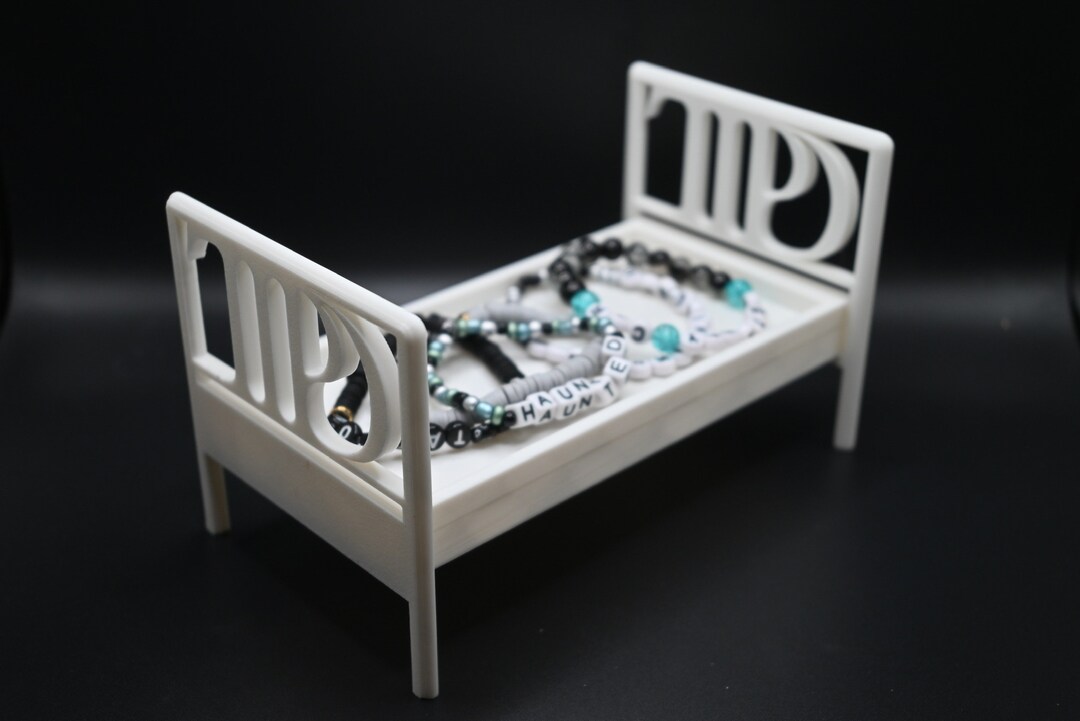 Friendship Bracelet TTPD Bed - Etsy