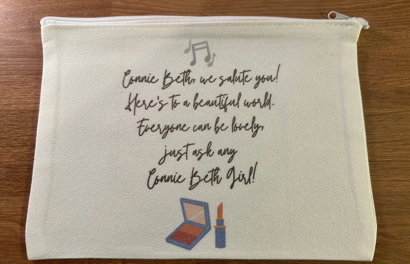 Scarecrow and Mrs. King Connie Beth Cosmetics Makeup Bag - Etsy