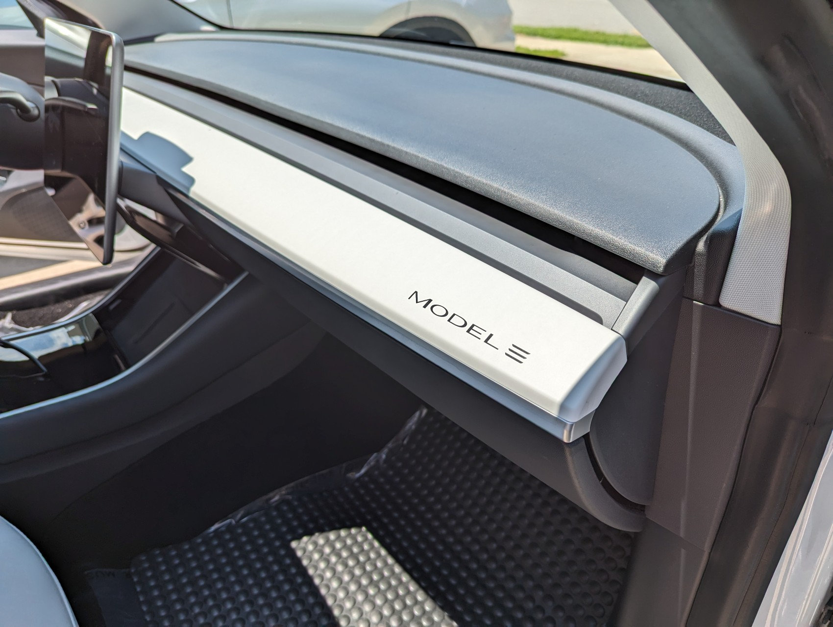 Tesla Logo Vinyl Decal Model 3 Set of 4 - Etsy