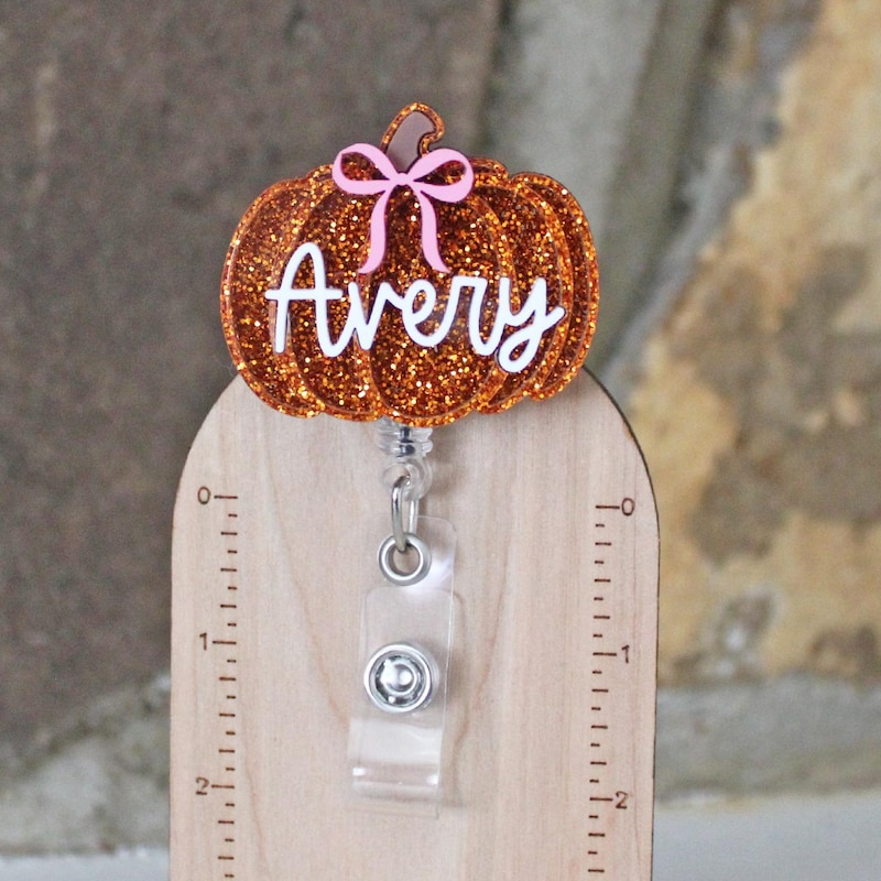 Monogrammed Fall Badge Reel - Etsy