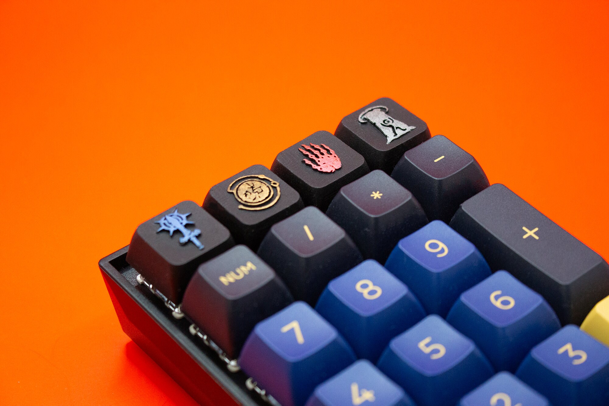 Fidget Keychain TOTK Keycaps - Etsy