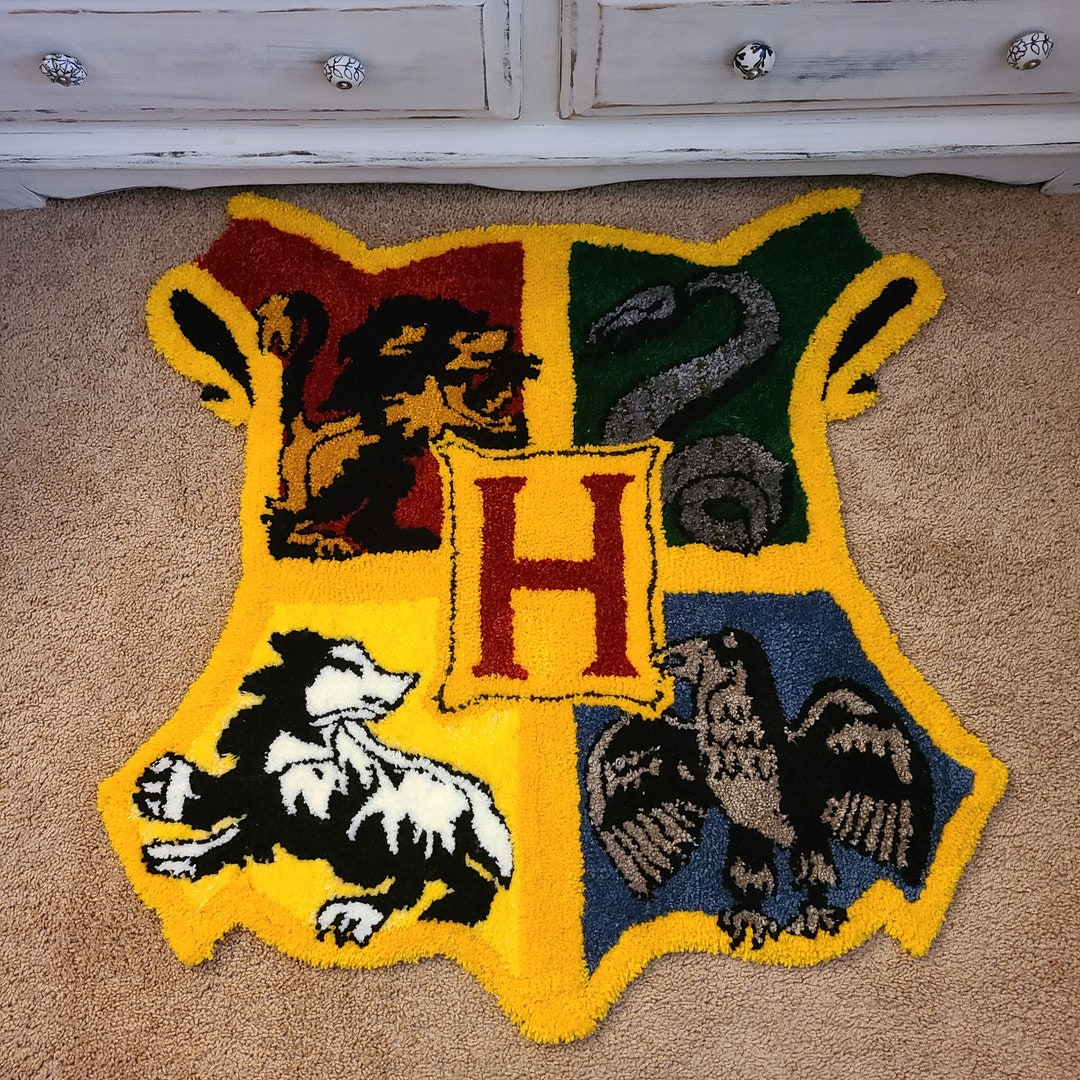 Hogwarts Crest Rug - Etsy