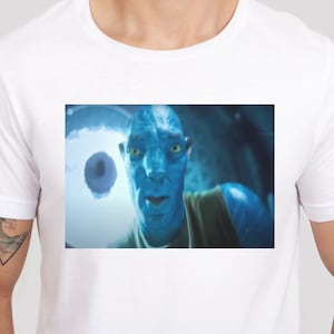 AVATAR STARING MEME Meme Shirt, Funny Shirt, Funny Gift, Ironic Shirt ...