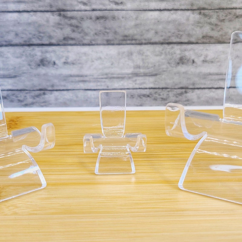Acrylics Stand - Etsy