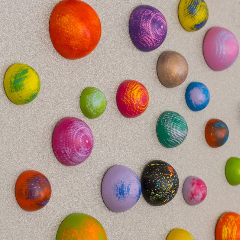 Packaging of Colored Hemispheres, Hand-painted and Varnished. Attaches ...