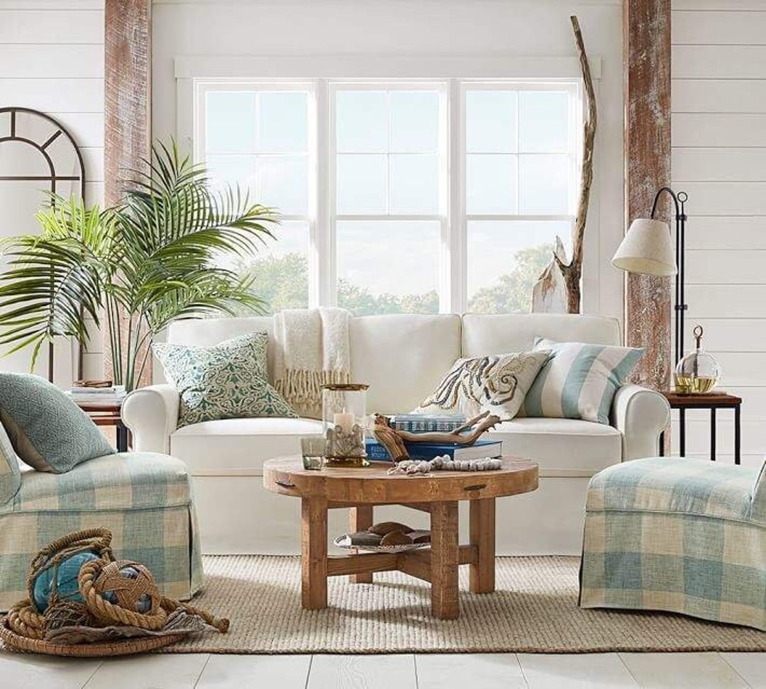 Unique Rustic Round Coffee Table • Reclaimed Wood Side Table - Etsy