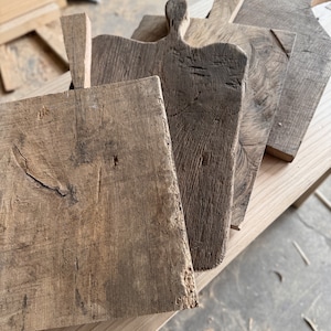 Reclaimed Oak Wood Cutting Board • Rustic Wood Wall Kitchen Decor - Etsy