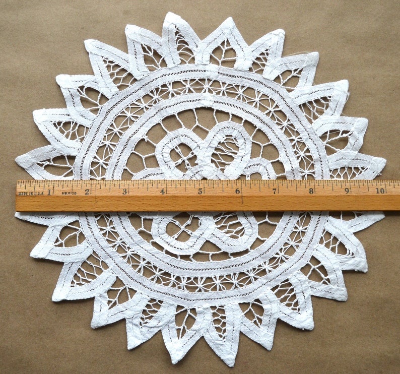 Vintage White Lace Doily, Possibly Handmade, 10 Round Sewing Crafts ...