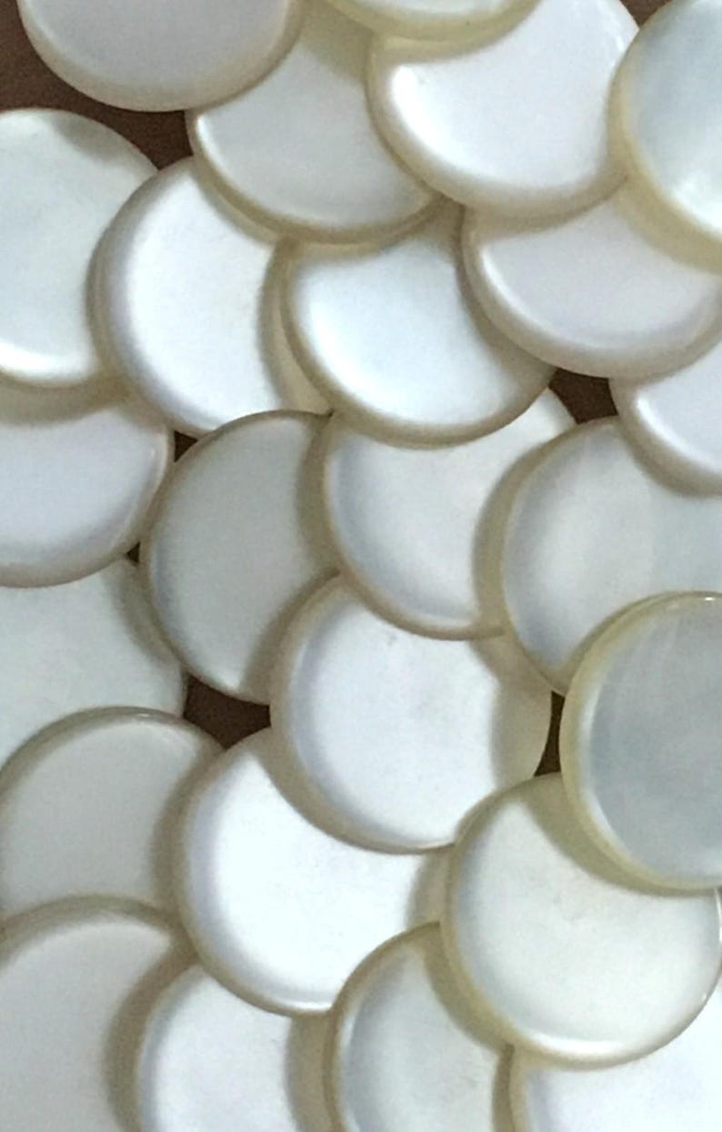 26 Vintage Cream Off-white Buttons, Round, Plastic Self Shank | Sewing ...