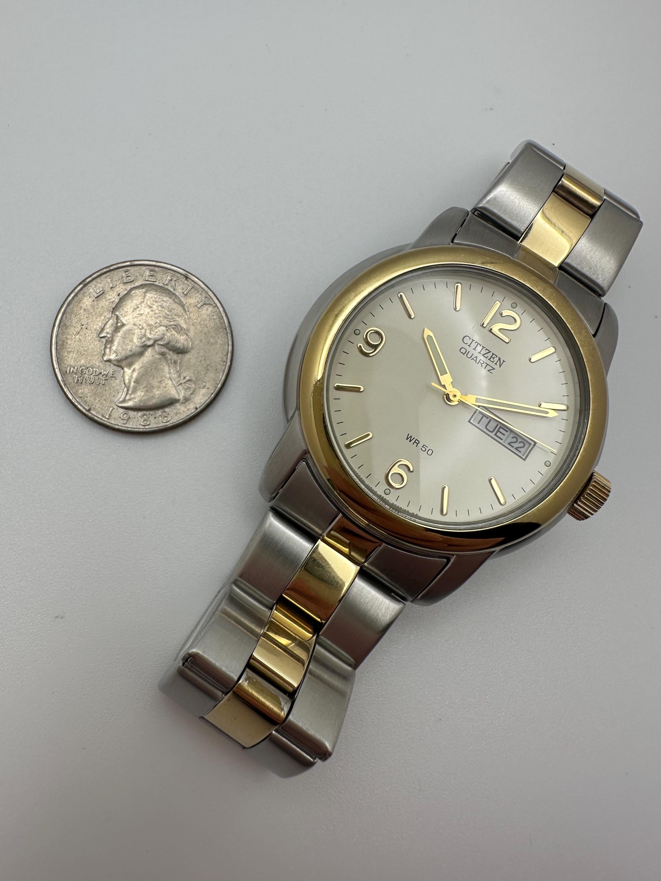 Vintage Citizen Quartz Watch: Two-tone Stainless Steel, Day-date, New Battery - Etsy