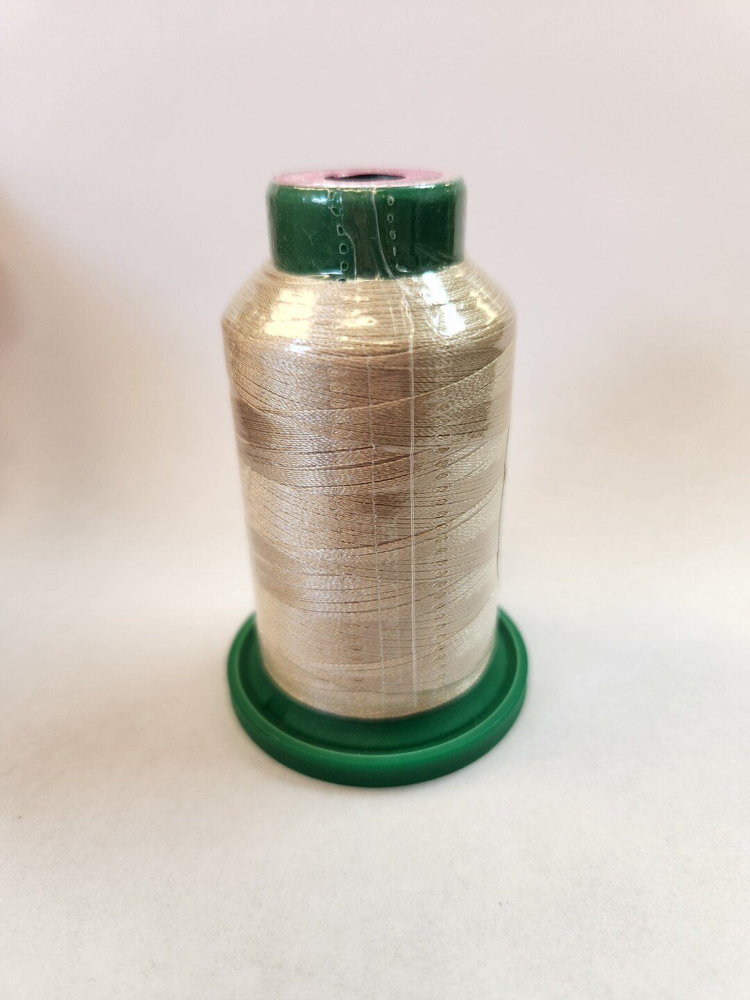 Isacord Thread 'ivory' 1172 - Etsy