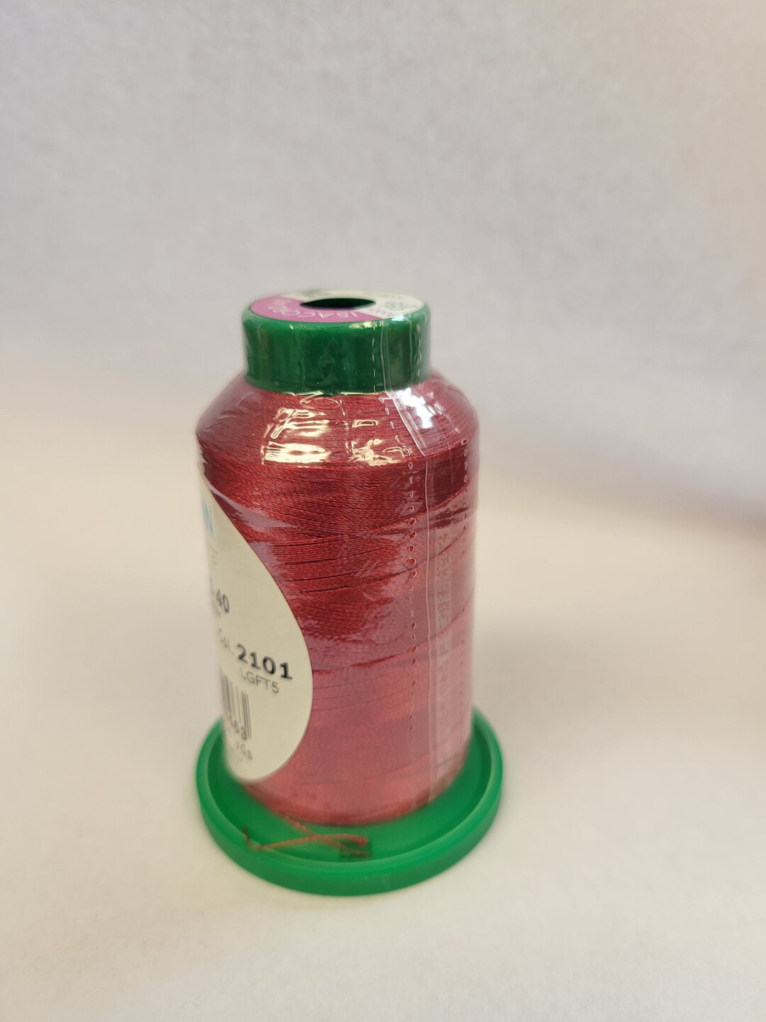 2101 Country Red Isacord Embroidery Thread - 1000 Meter Spool - Etsy