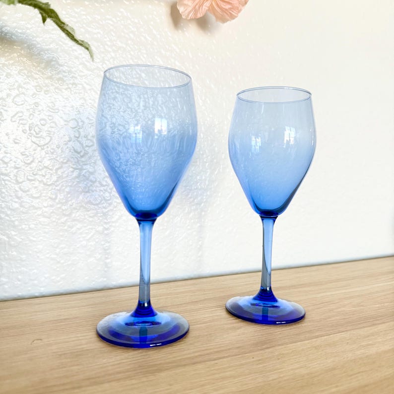 Copas de vino vintage azul cobalto, cristal soplado a mano, juego de 2 - Etsy México