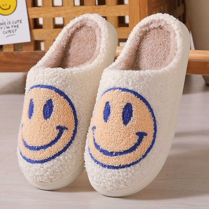 Cute Smiley Face Slippers - Unisex Fluffy and Cozy Smile Face Slippers ...