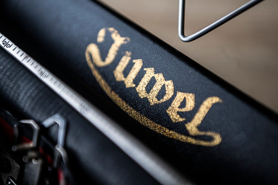 Juwel Modell 3 Typewriter, the Wednesday Typewriter - Etsy