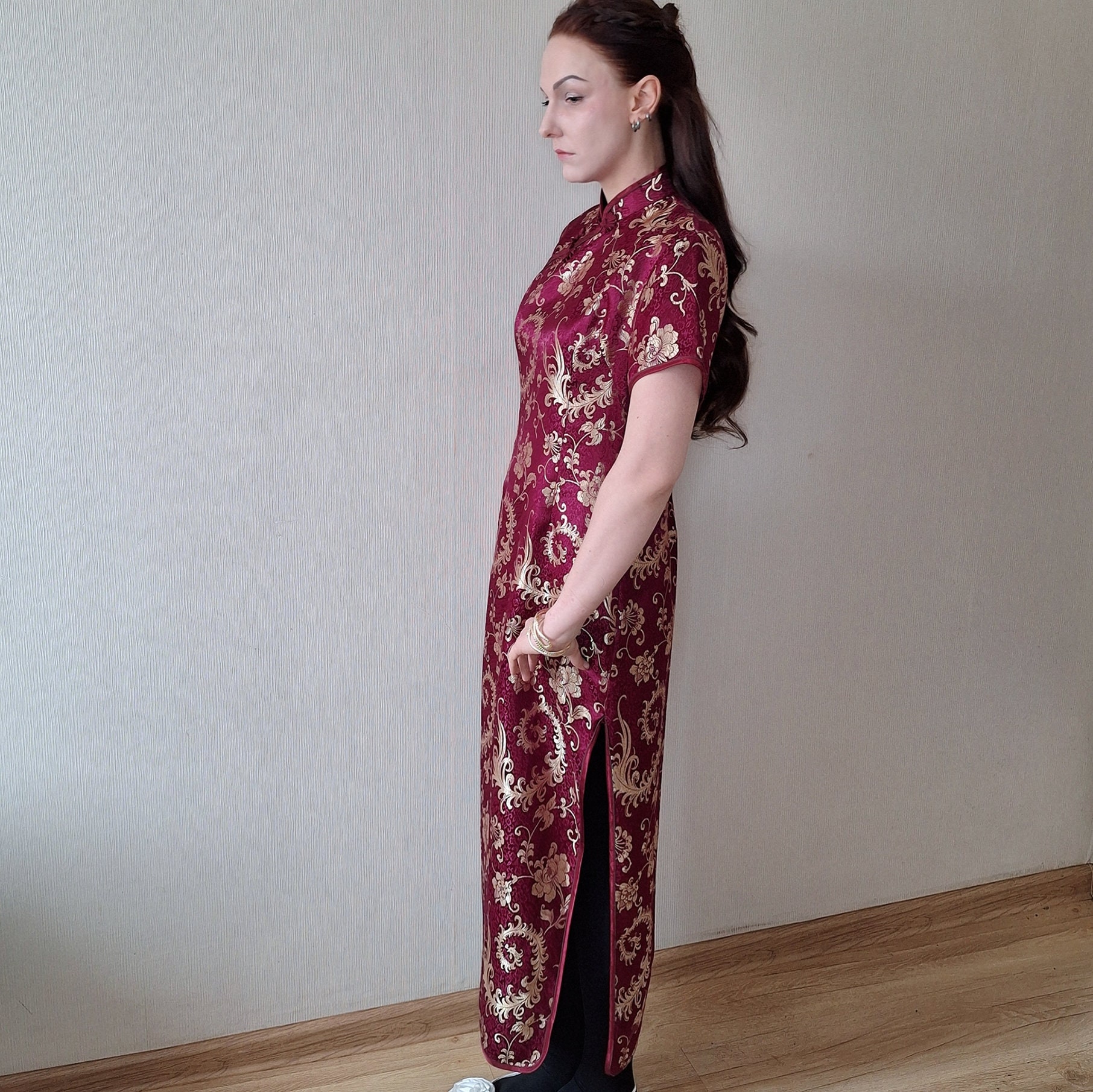 Vintage Cheongsam Qipao Oriental Satinlike Maxi Dress in Deep Red and ...