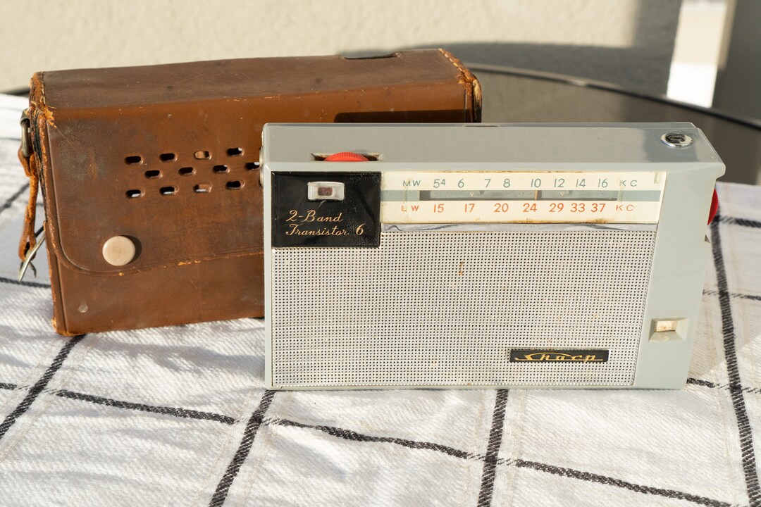 Vintage Radio Transistor Six TR-237 Sharp 2band Transistor 6. Japanese ...