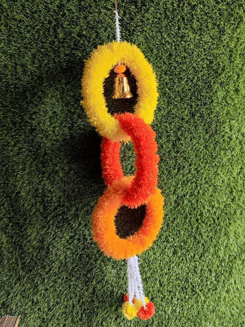 3 Multicolor Artificial Flower Ring Chain – Wall & Door Hanging for ...