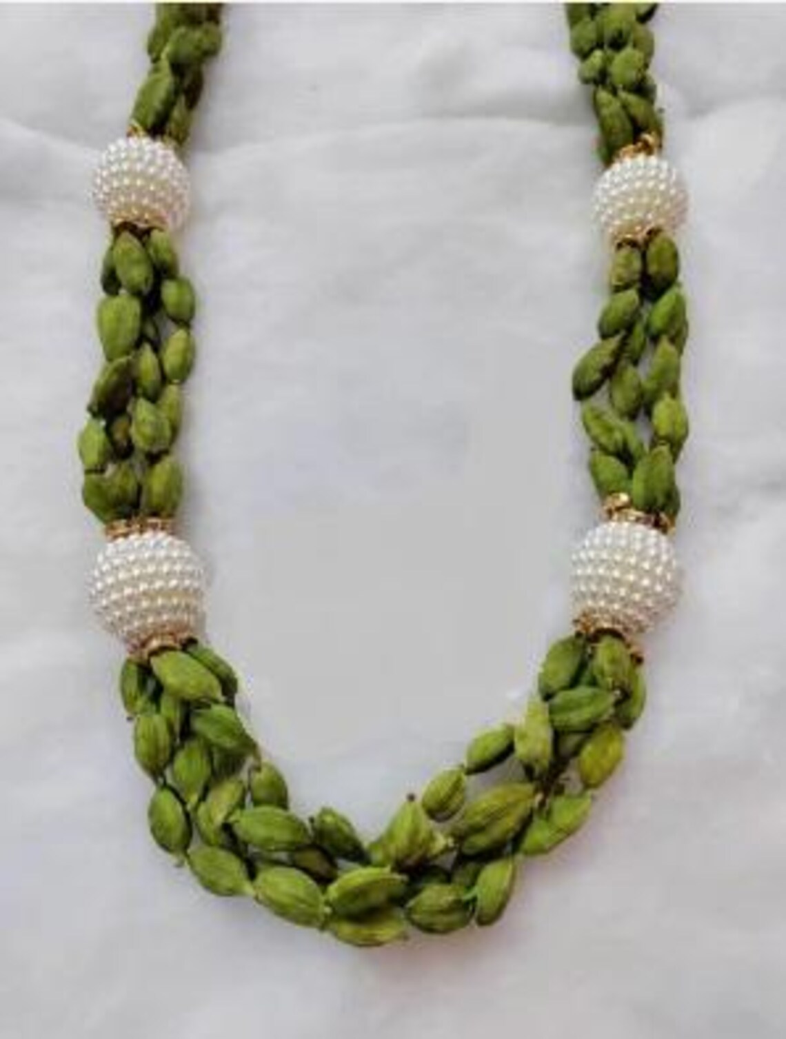 Designer Elaichi Triple Layer Mala | Elegant Barati Welcome Garland for ...