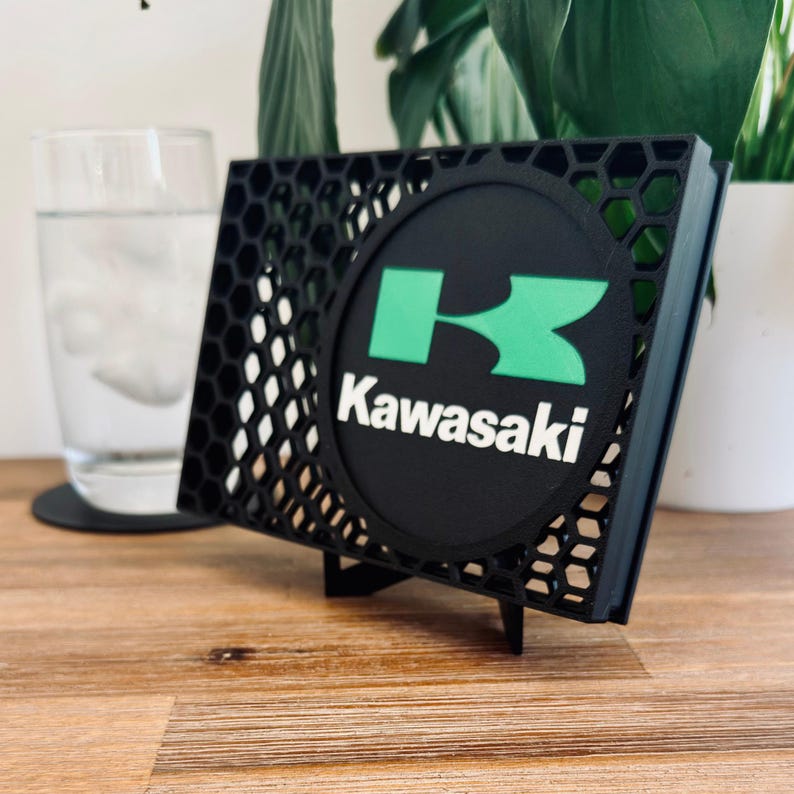 Kawasaki Ninja H2R Gift Set – Includes 2D Desk Art, Coaster & Keychain ...