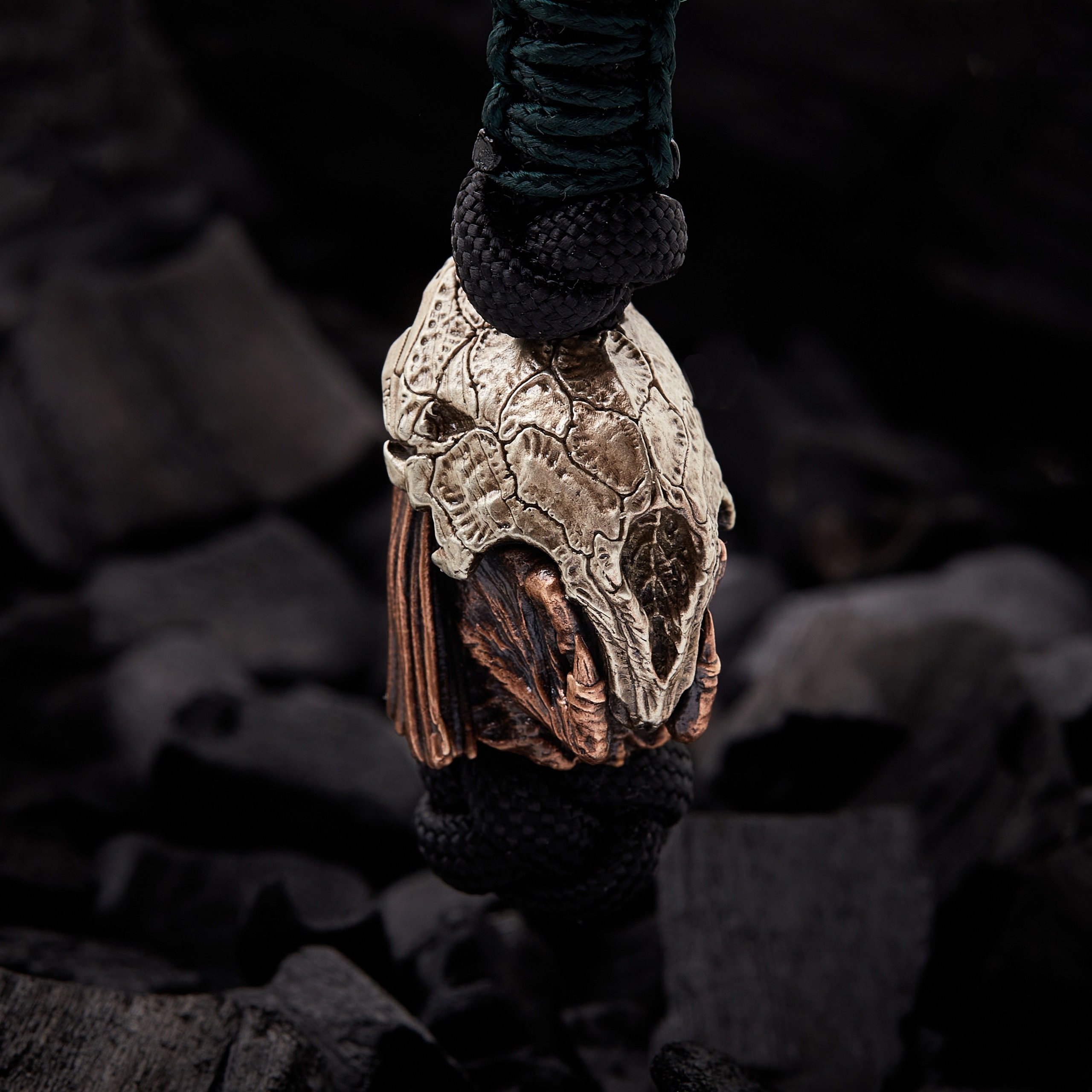 Knife Bead Feral Predator With Mask 2.0 Bronze Nickel Silver EDC ...