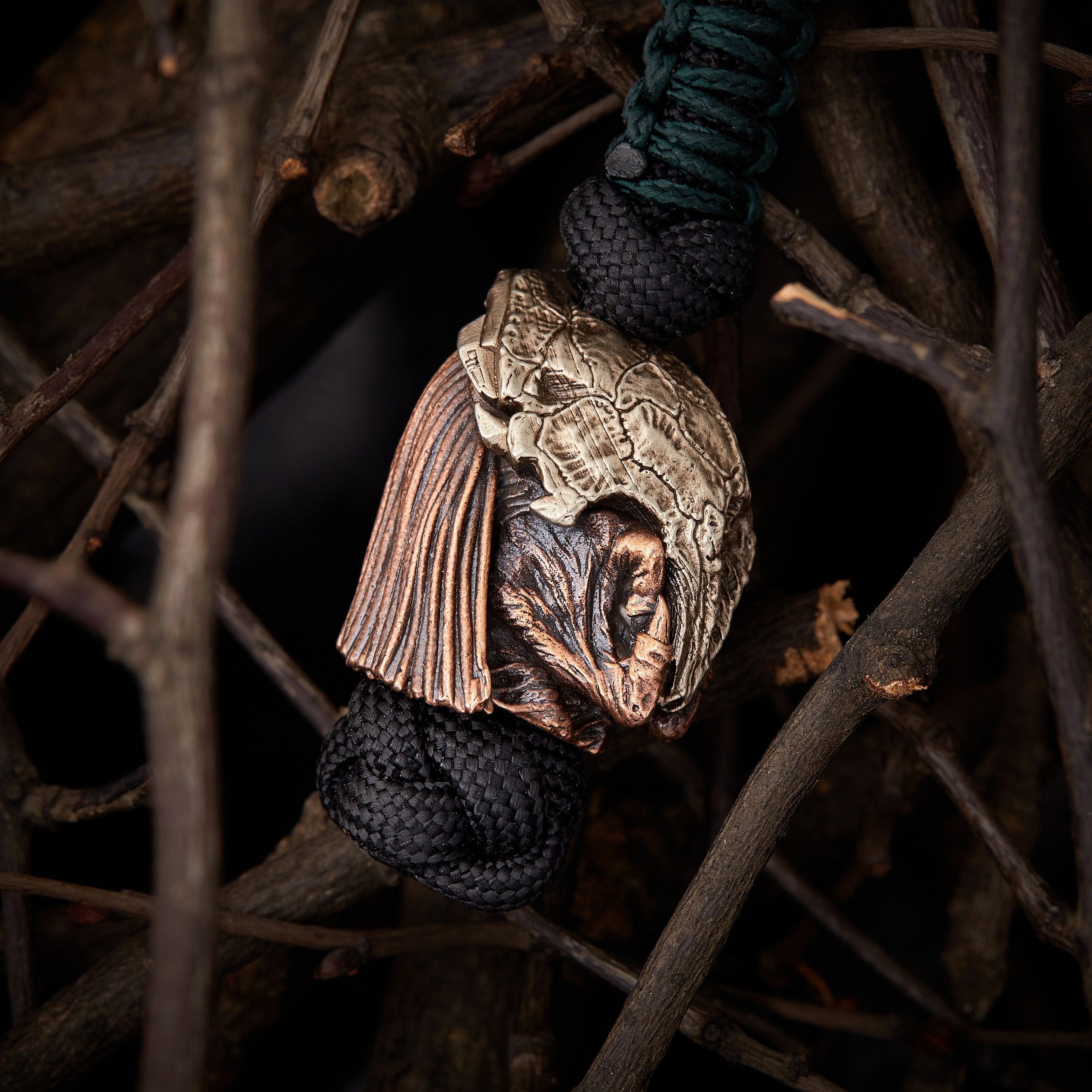 Knife Bead Feral Predator With Mask 2.0 Bronze Nickel Silver EDC ...