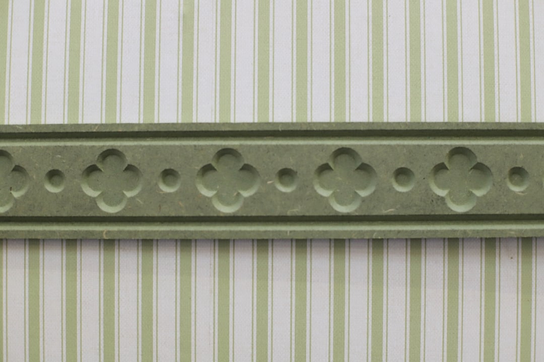 Large Flower Decorative Trim Moulding 6mm Thick Approximately 96cm Long ...