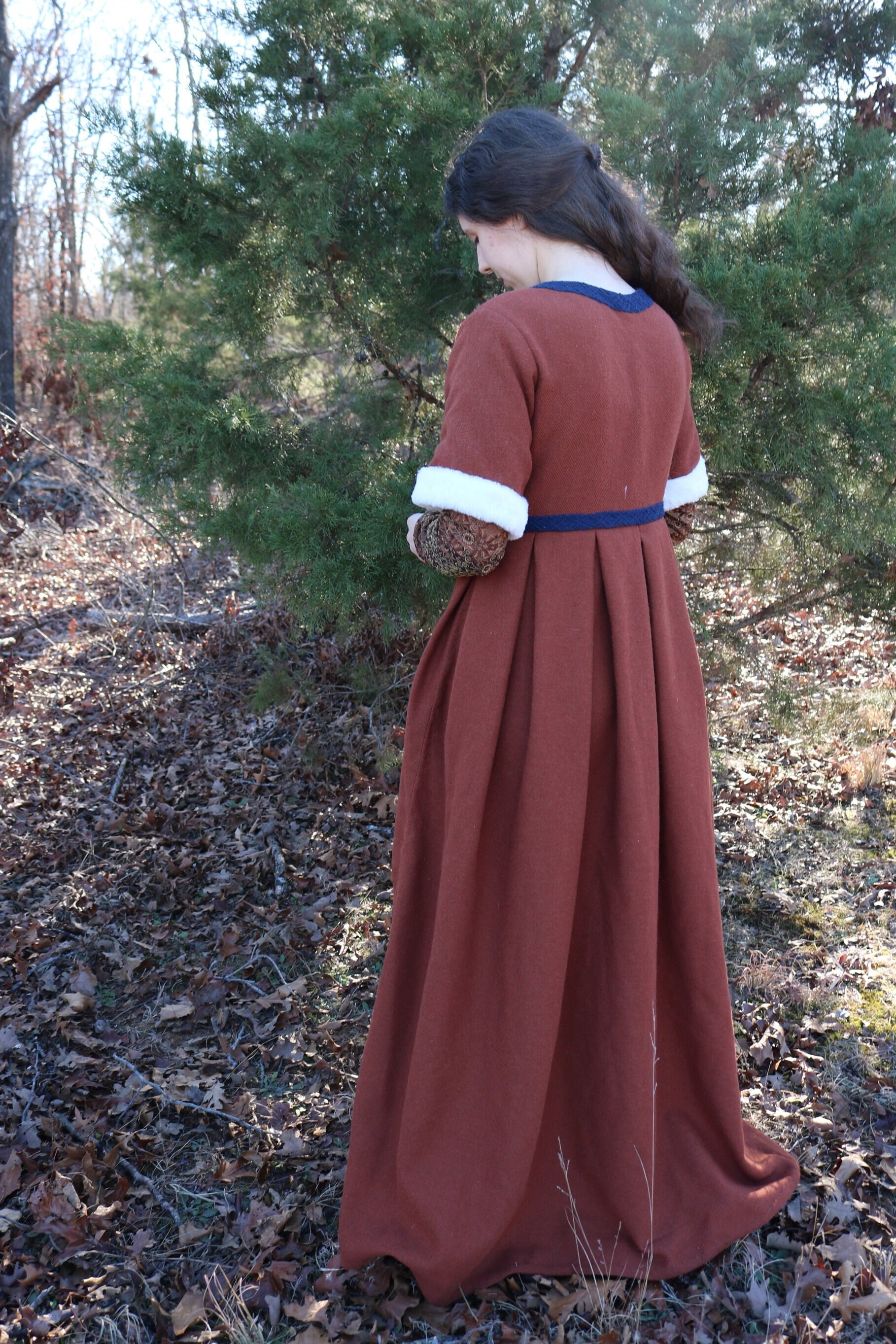 Fifteenth Century Medieval Kirtle, Wool Blend, Front Lacing, Size ...