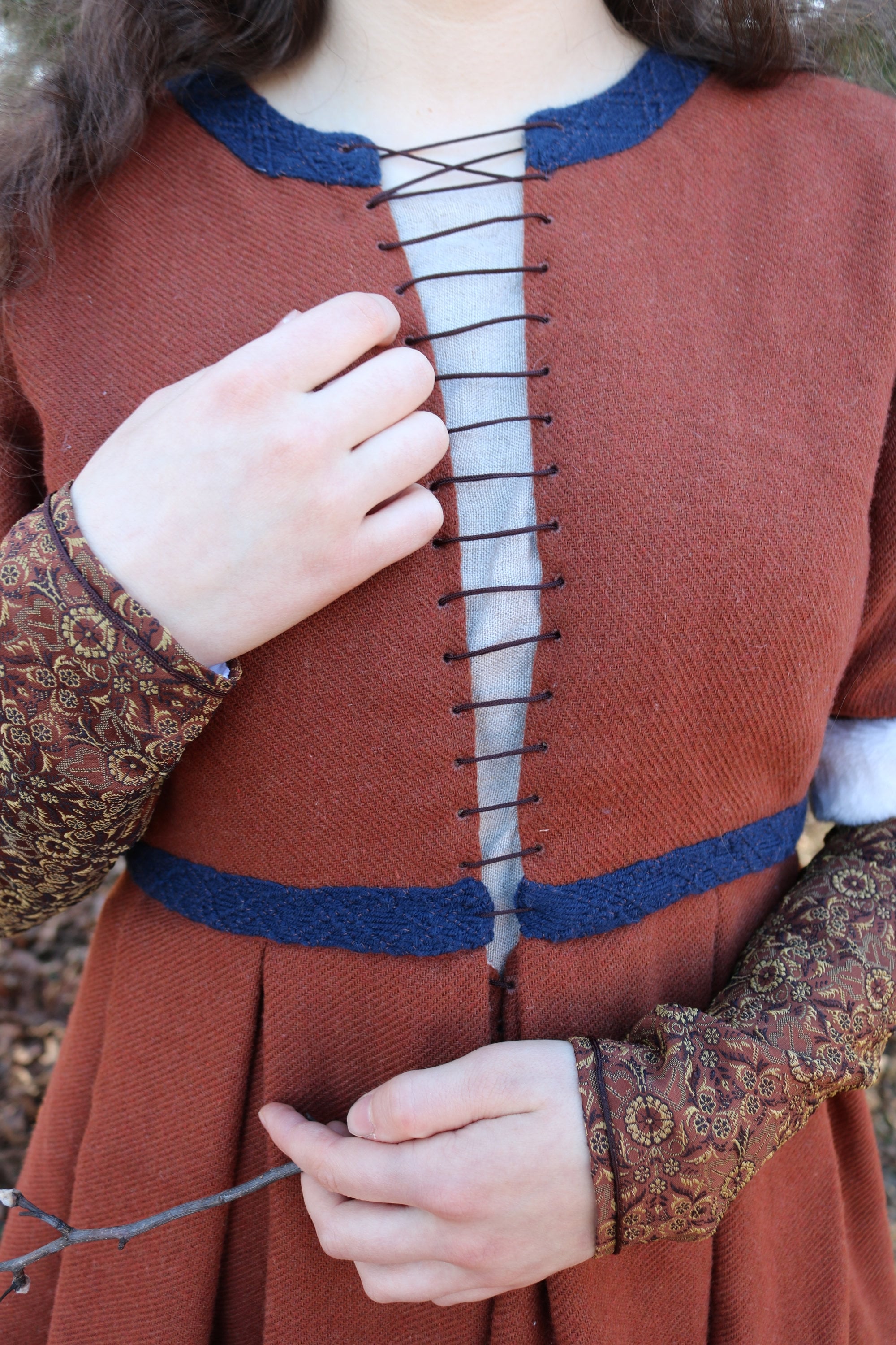 Fifteenth Century Medieval Kirtle, Wool Blend, Front Lacing, Size ...