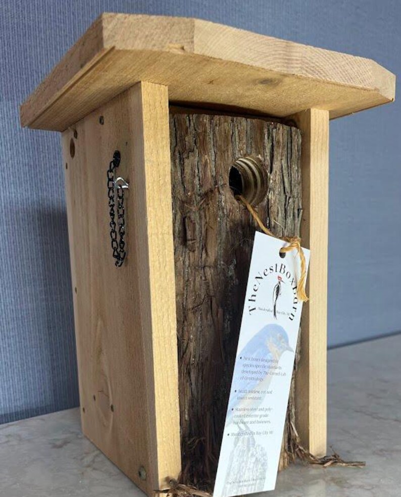 Handcrafted Cedar Chickadee Nest Box Natural Bark Front Birdhouse ...